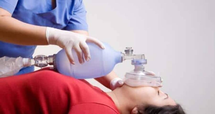 EAR - technique to restart a person's breathing | TheHealthSite.com