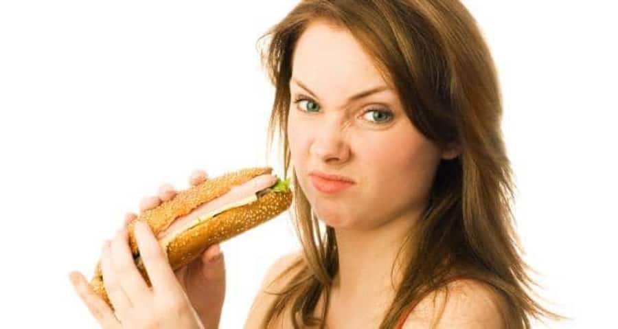 8 causes of foul taste in the mouth that you should know ...