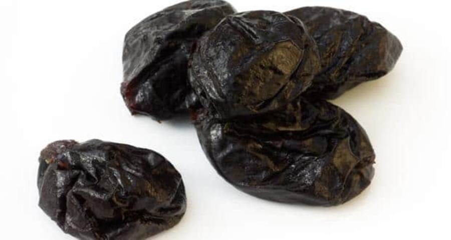 Could eating prunes help you lose weight? | TheHealthSite.com