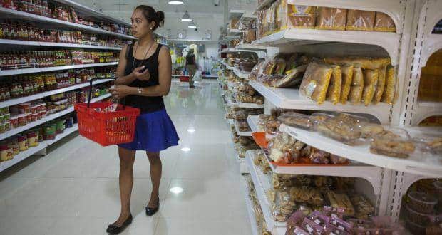 How shopping can help you lose weight! | TheHealthSite.com