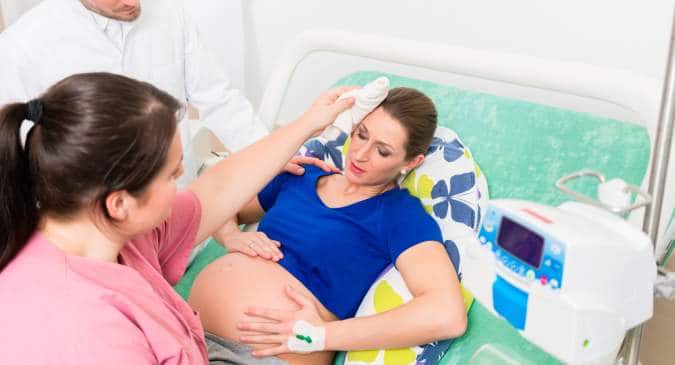 Anxious About Childbirth? Tips to overcome labour anxiety ...