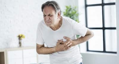 Excessive sweating, and other signs of an impending heart attack ...