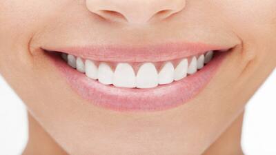 Ayurvedic tips for strong teeth: बुढ़ापे तक नहीं गिरेंगे दांत जब करेंगे ...