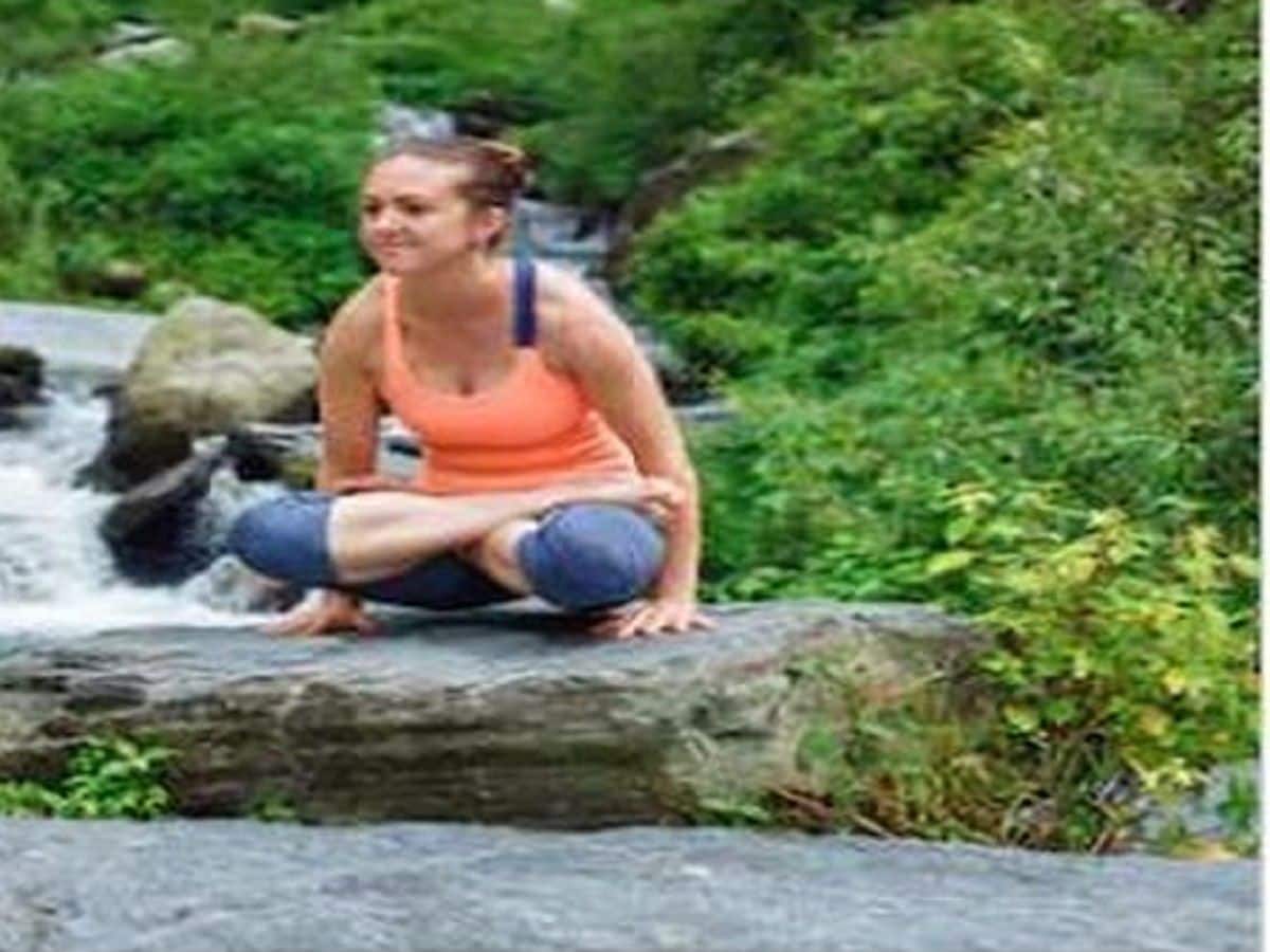 Yoga asana: Tulasana will give you toned and chiselled arms in no time ...