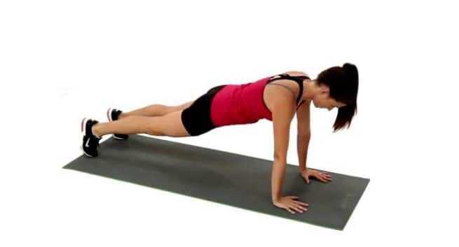 3 Pilates Plank Variations To Strengthen Your Core Muscles ...