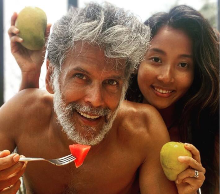 Know what your favourite Bollywood actors eat, get diet tips from them ...