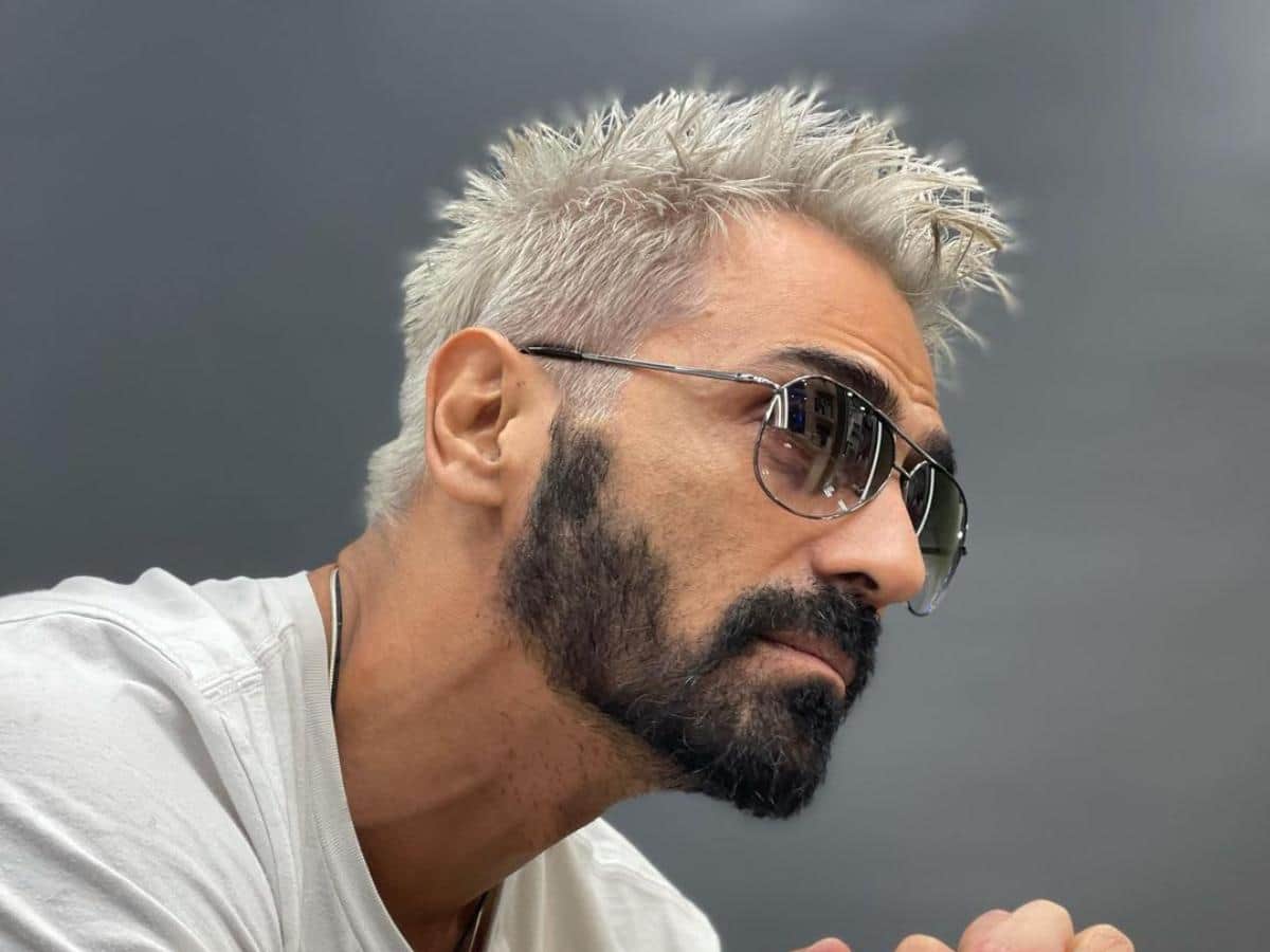 Arjun Rampal Hair Color: अभिनेता अर्जुन कपूर के बालों की सफेदी का राज़ ...
