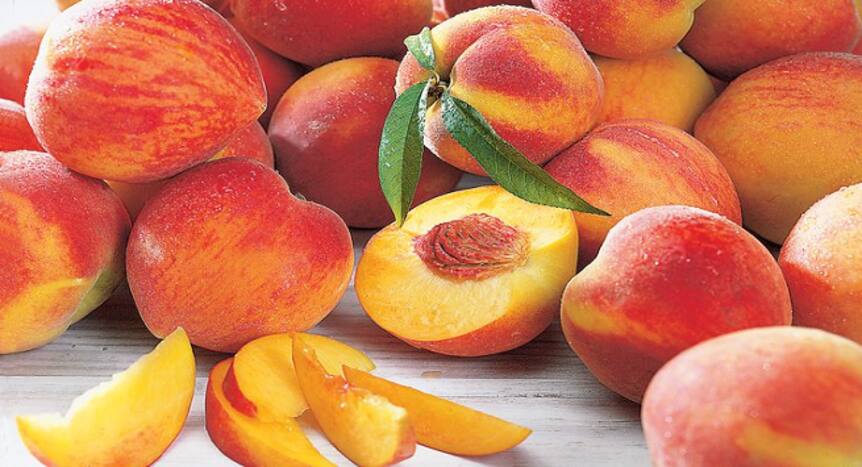 12 Fruits and Vegetables That Contain the Most Pesticides ...