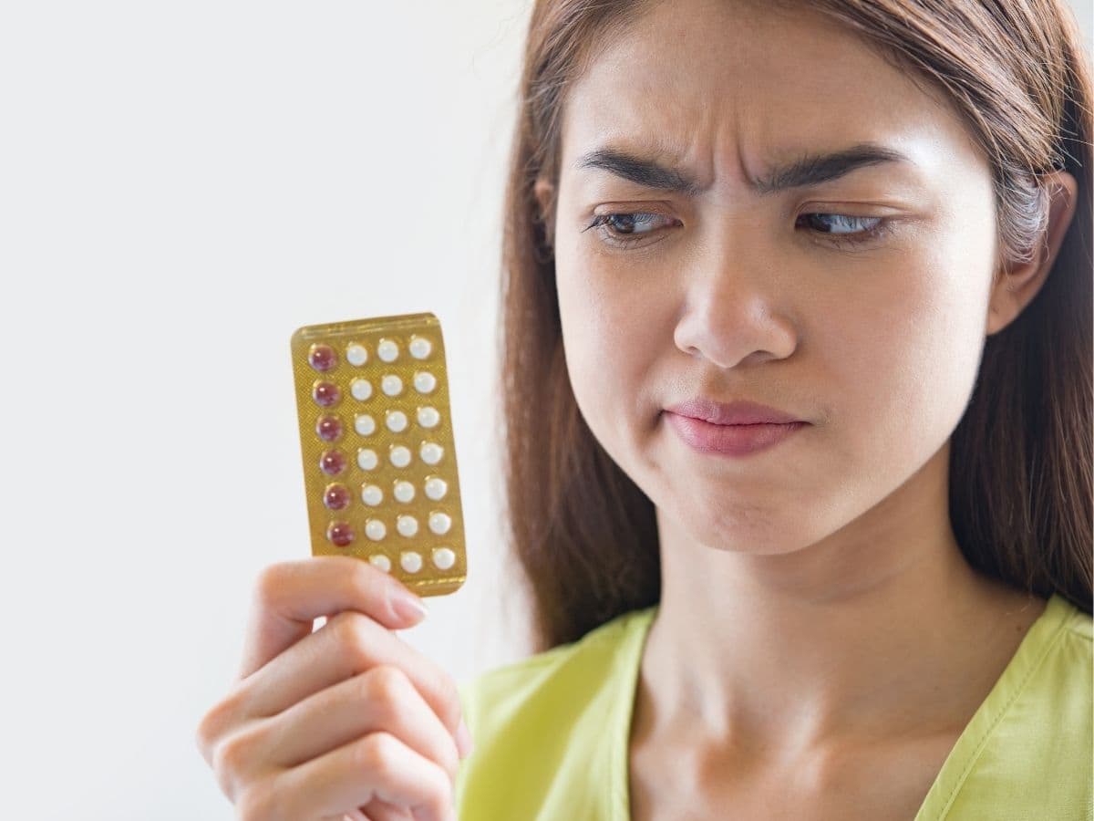 Contraceptive Pills Use In Hindi क्या गर्भनिरोधक गोलियों के खाने से मोटी हो जाती हैं महिलाएं 