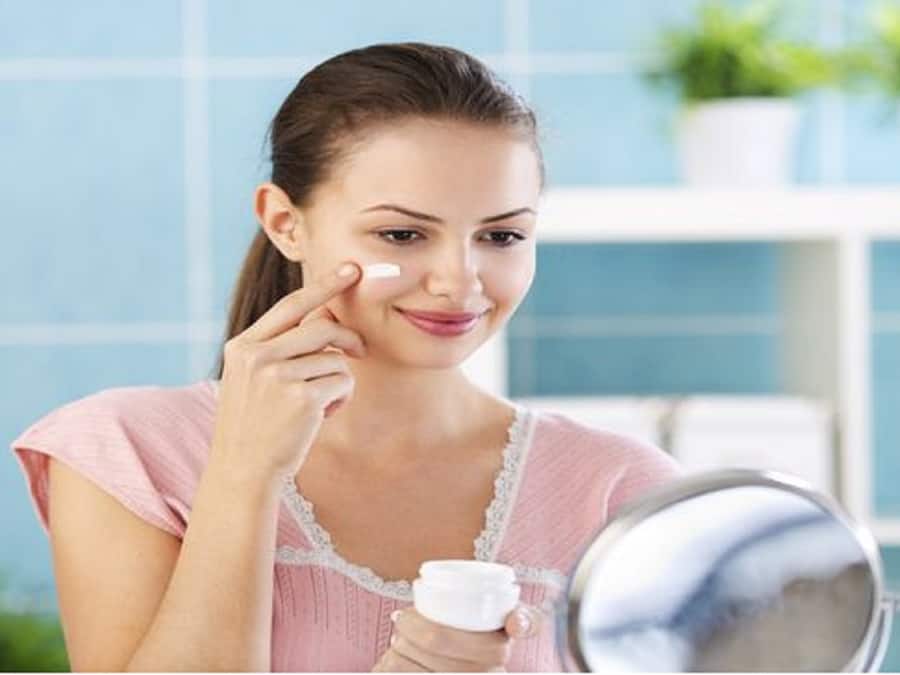 9 Cosmetologist Tips For Skin Care And Overall Glow | TheHealthSite.com