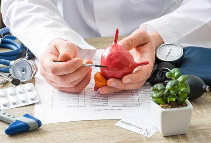 Uterine Prolapse: Tissue Protruding From Vagina And Other Symptoms You ...