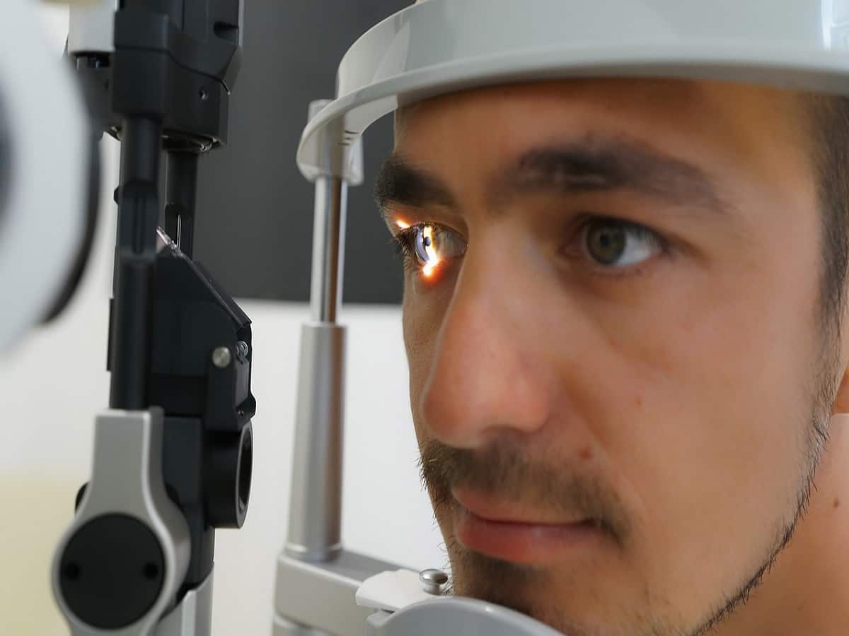 New Eye Test Can Accurately Identify COVID-19 Patients At The Same Rate ...