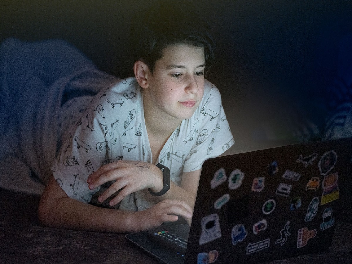Here's How Counselling Can Help Internet Addiction Amongst Teenagers ...