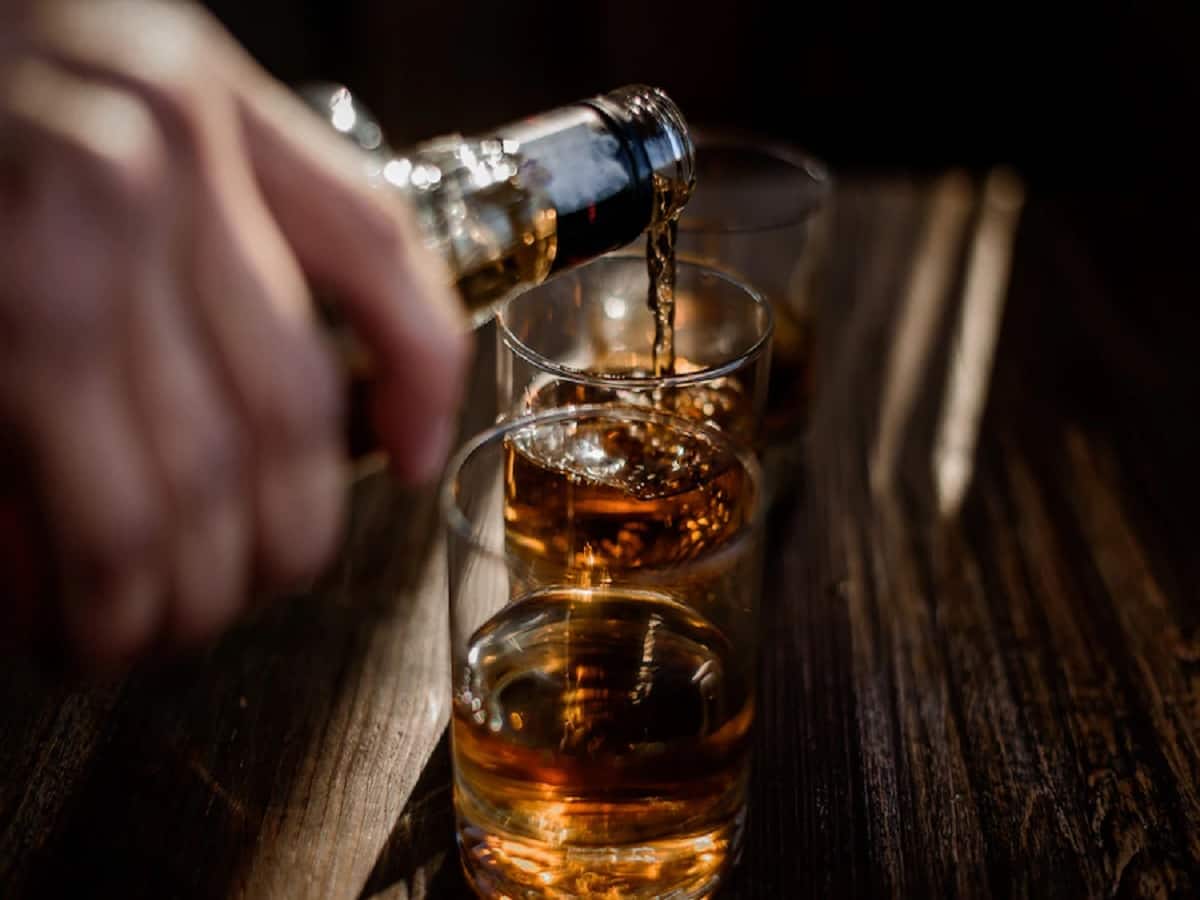 How Much Alcohol Is Too Much Alcohol? Explains This Lancet Study ...