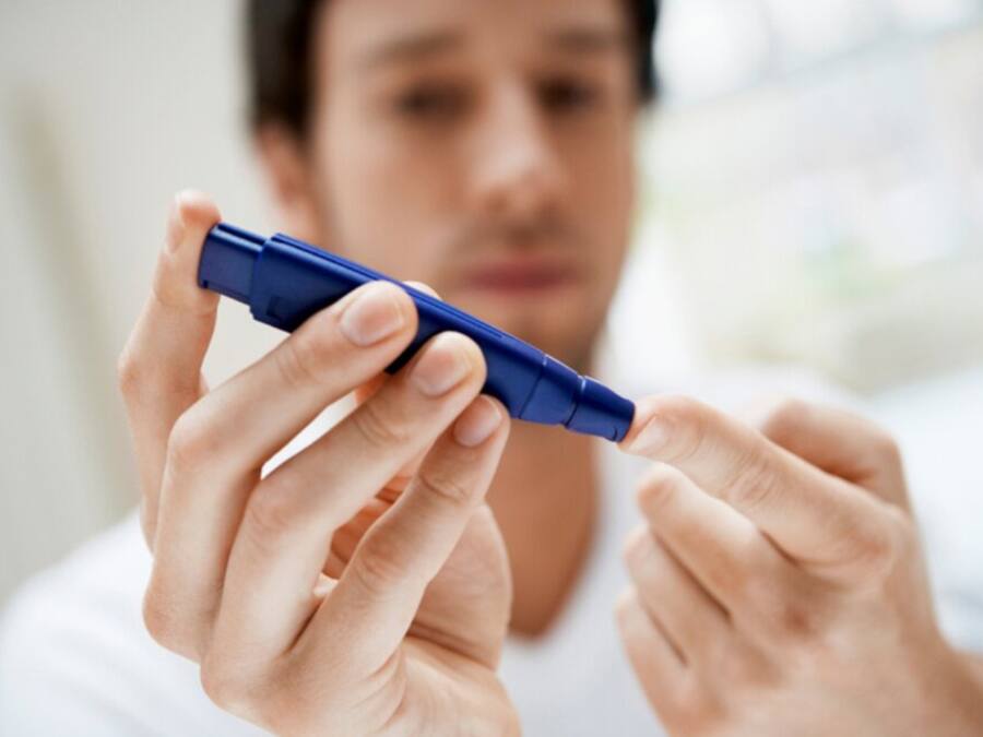 Diabetes Symptoms: This Nerve Damage Symptom That Often Strikes At ...