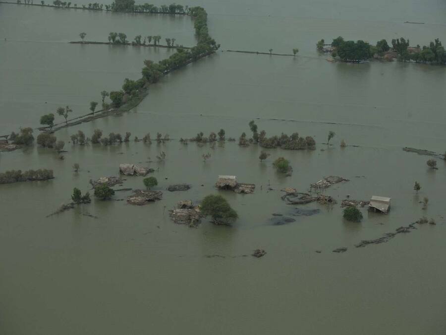 Pakistan Flood Is Unfolding Major Health Risks For Inhabitants, Know ...