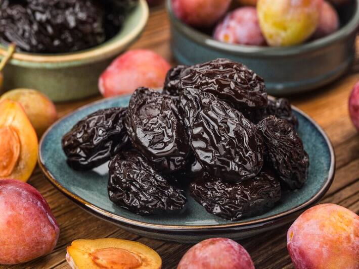Here Are 5 Nutritional Health Benefits Of Prunes | TheHealthSite.com
