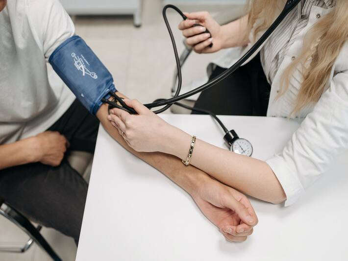 Understanding Blood Pressure Readings: Normal Versus Abnormal ...