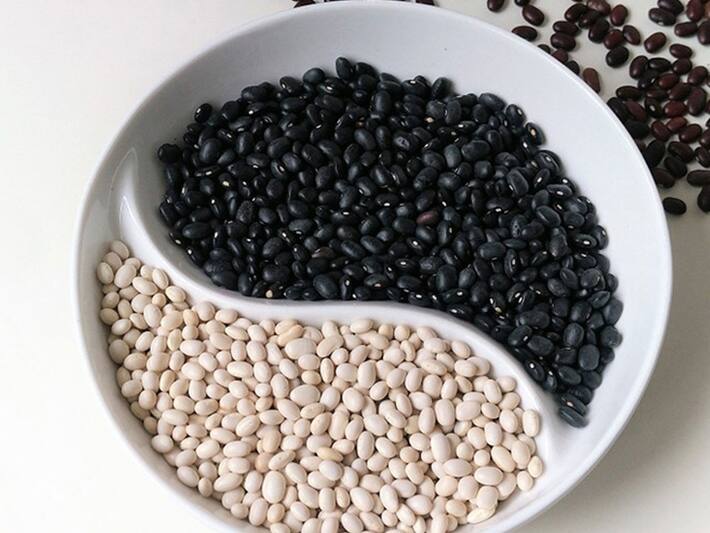 Urad Dal in Diabetes : डायबिटीज में इस दाल का सेवन रखेगा आपका Blood ... Urad Dal in Diabetes : डायबिटीज में इस दाल का सेवन रखेगा आपका Blood ...