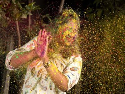Dental Tips For Safe Holi | TheHealthSite.com