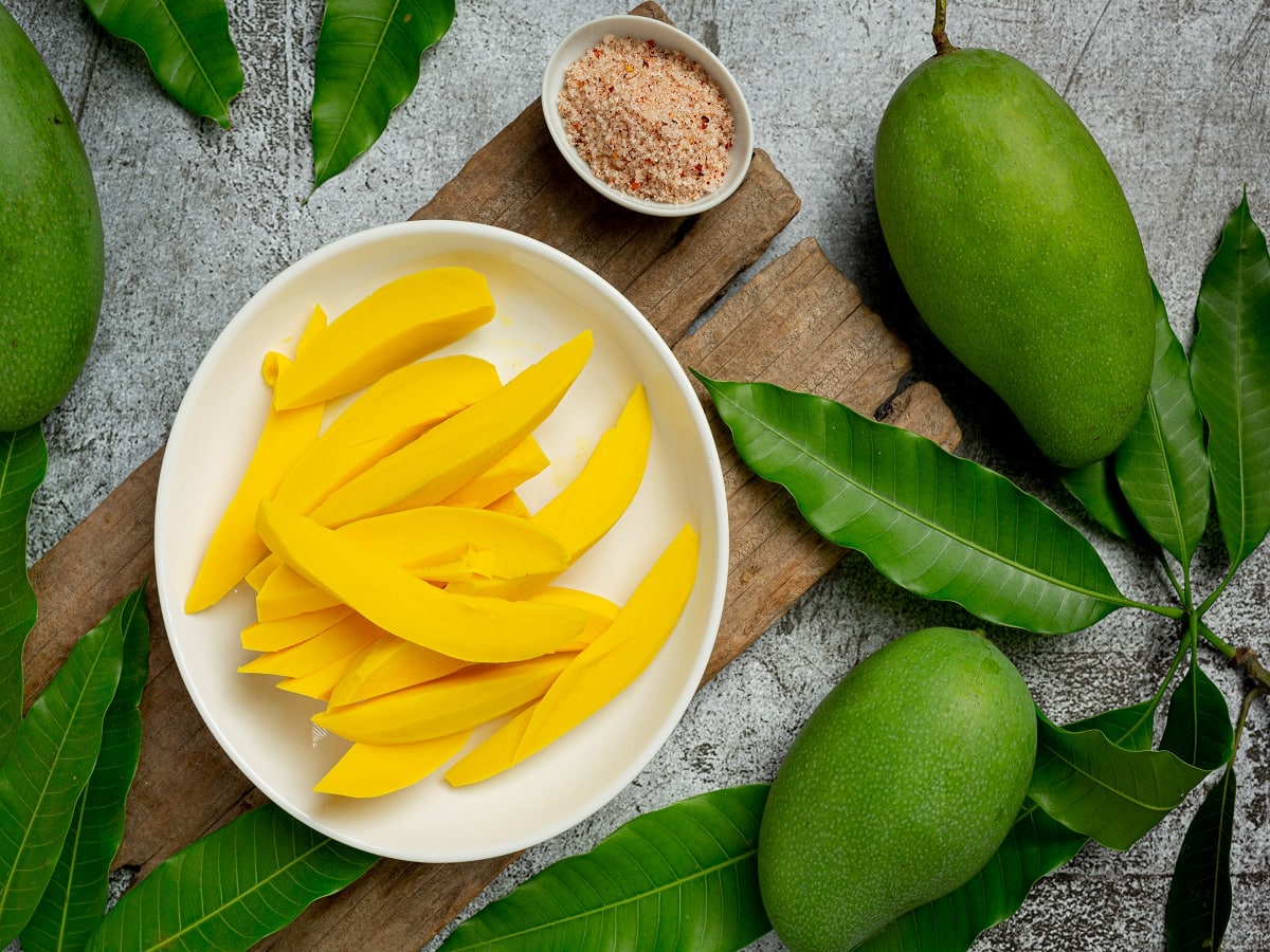 Raw Mangoes: Boost Your Immunity With The Ultimate Summer Fruit