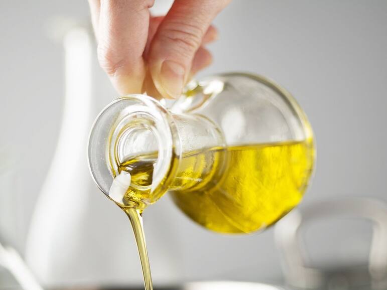 Which oil is best for heart : खाना पकाने के लिए कौन सा तेल दिल के लिए ...