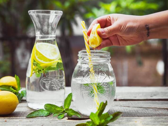 8 Ayurvedic Digestive Drinks You Must Have This Season | TheHealthSite.com