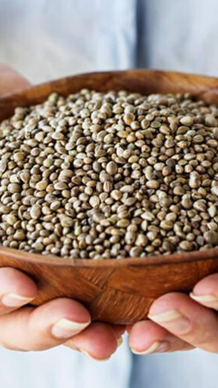 10 Health Benefits Of Including Hemp Seeds In Your Diet