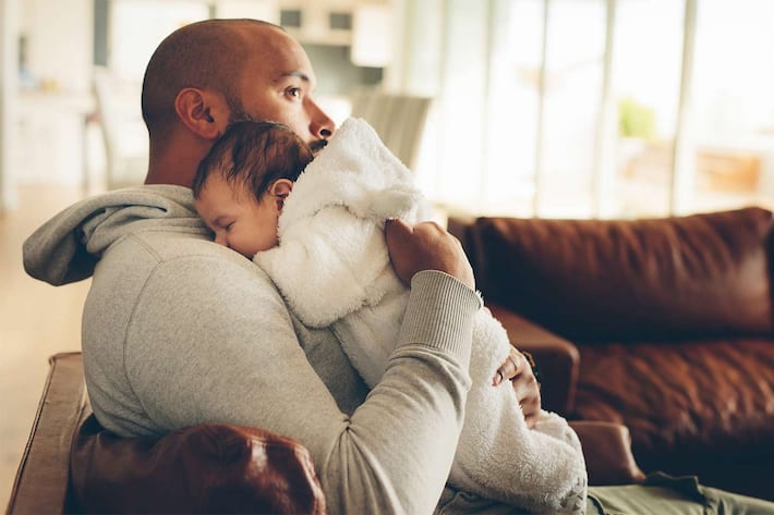 How Can Fathers Support The Breastfeeding Journey? | TheHealthSite.com