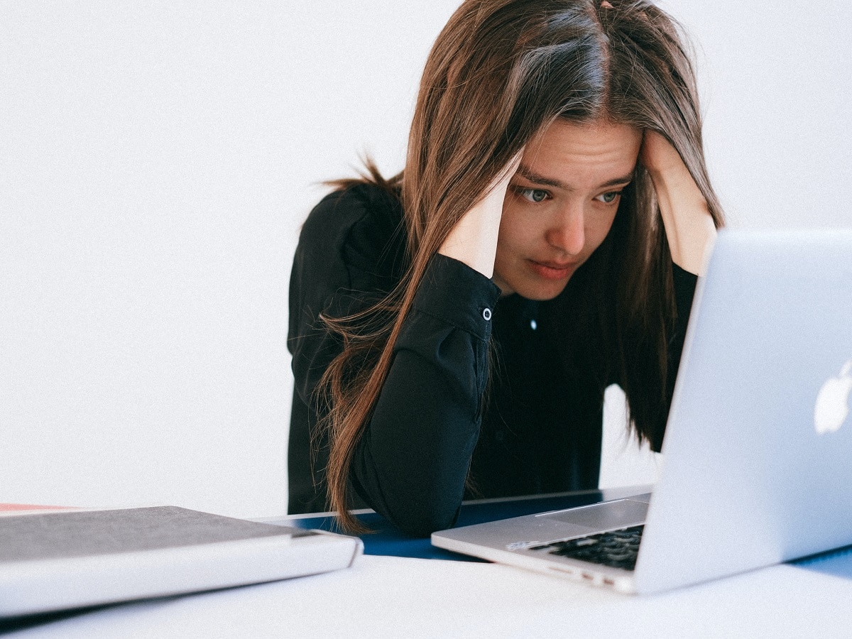Stress Taking A Toll On Your Skin? All You Need To Know About The Signs ...
