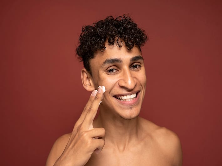 Mens Skin Care 5 Mistakes People With Oily Skin Often Make During