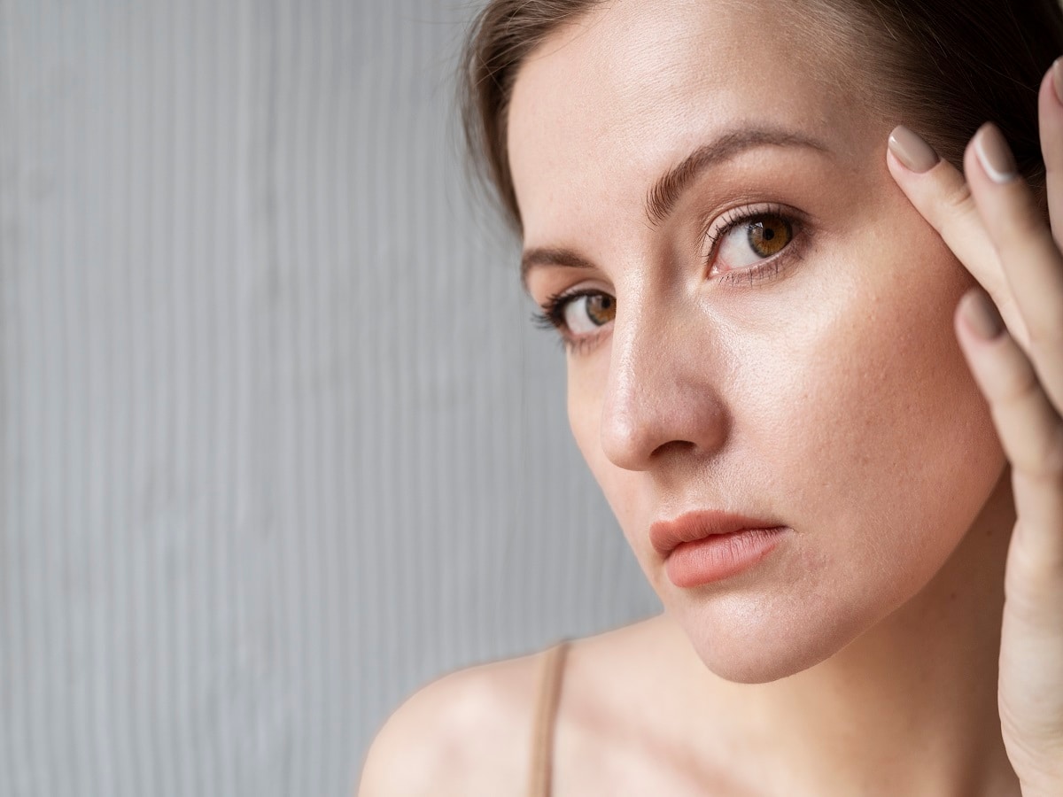 How To Combat Tired And Dull Skin After A Rough Night? | TheHealthSite.com