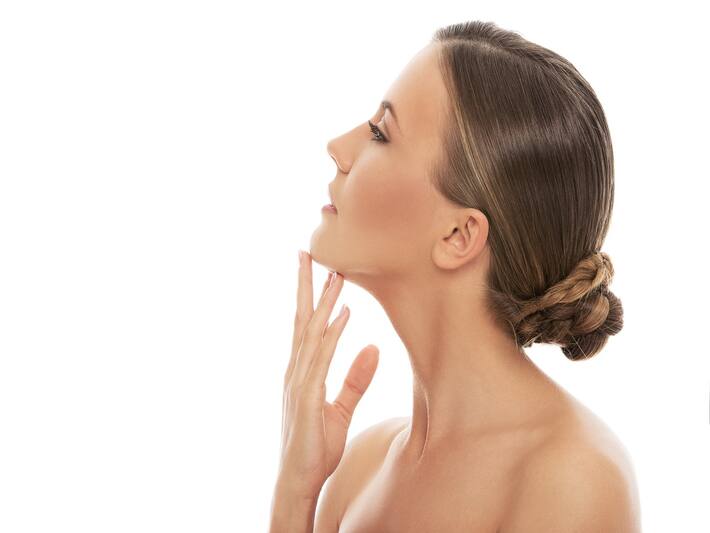 Sunday: How To Maintain A Youthful Neck With 5 Simple Steps ...