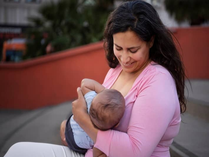 7 Breastfeeding Myths That A Doctor Says You Must Not Believe