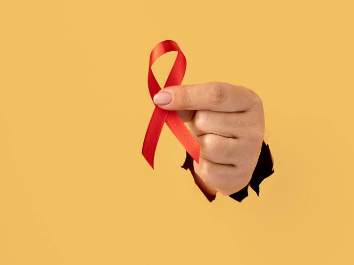 HIV In Women: Experts Explain The Differences In Signs And Symptoms ...