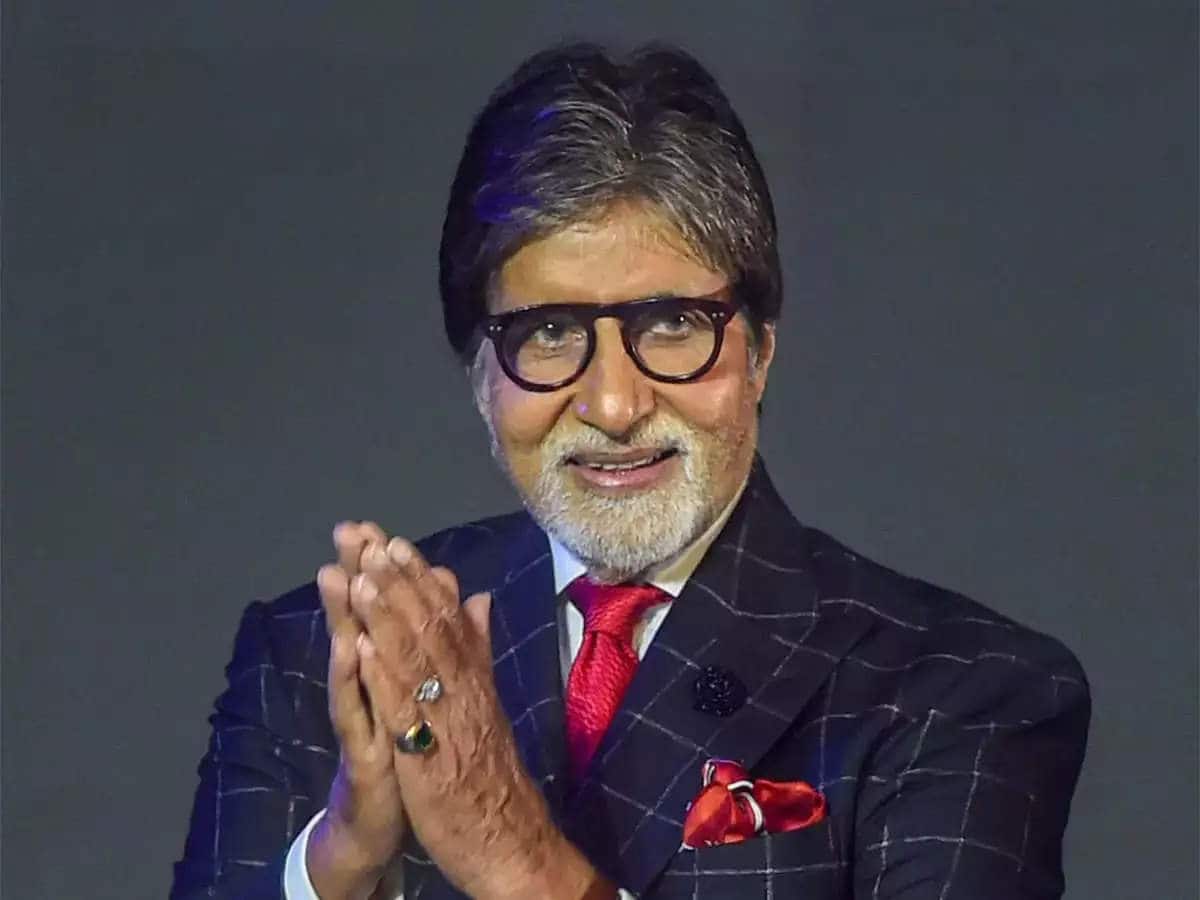 Amitabh Bachchan Admitted To Kokilaben Hospital in Mumbai; Undergoes ...