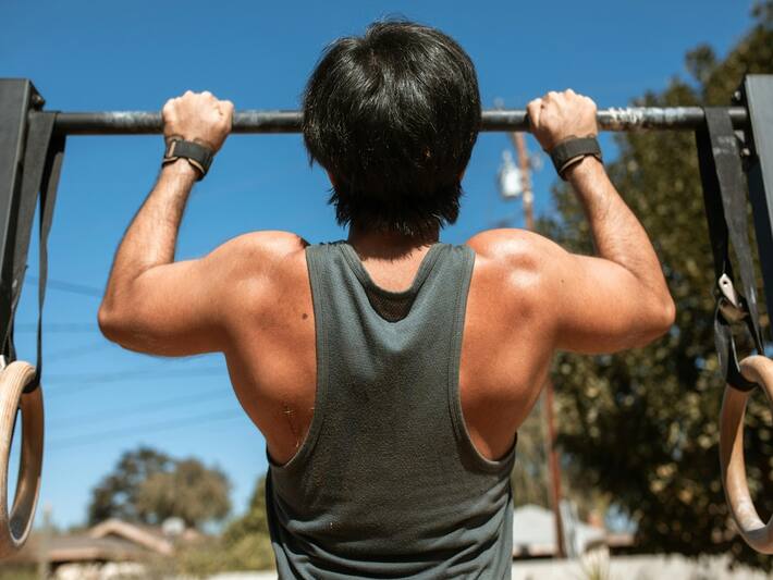 Benefits Of Pull-Ups: 5 Reasons Why This Is An Incredible HIIT Workout ...