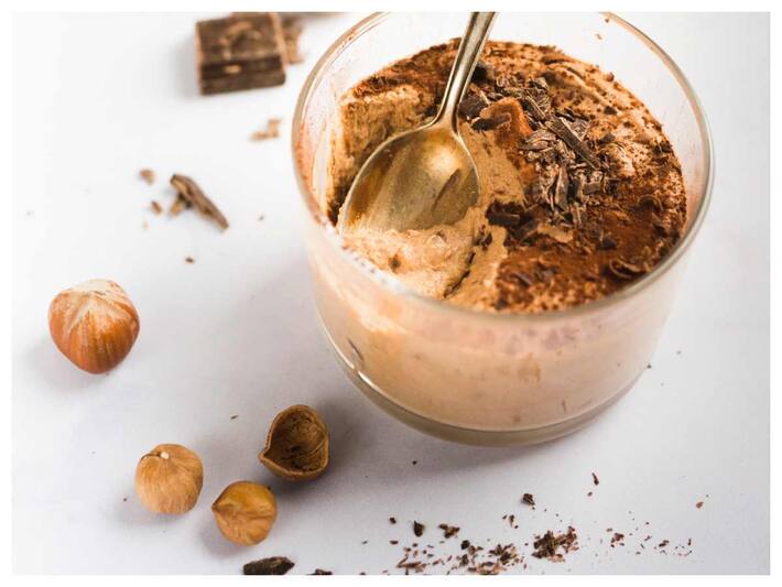 Nutmeg With Warm Milk For Sleep: 6 Unknown Benefits of Drinking Nutmeg ...