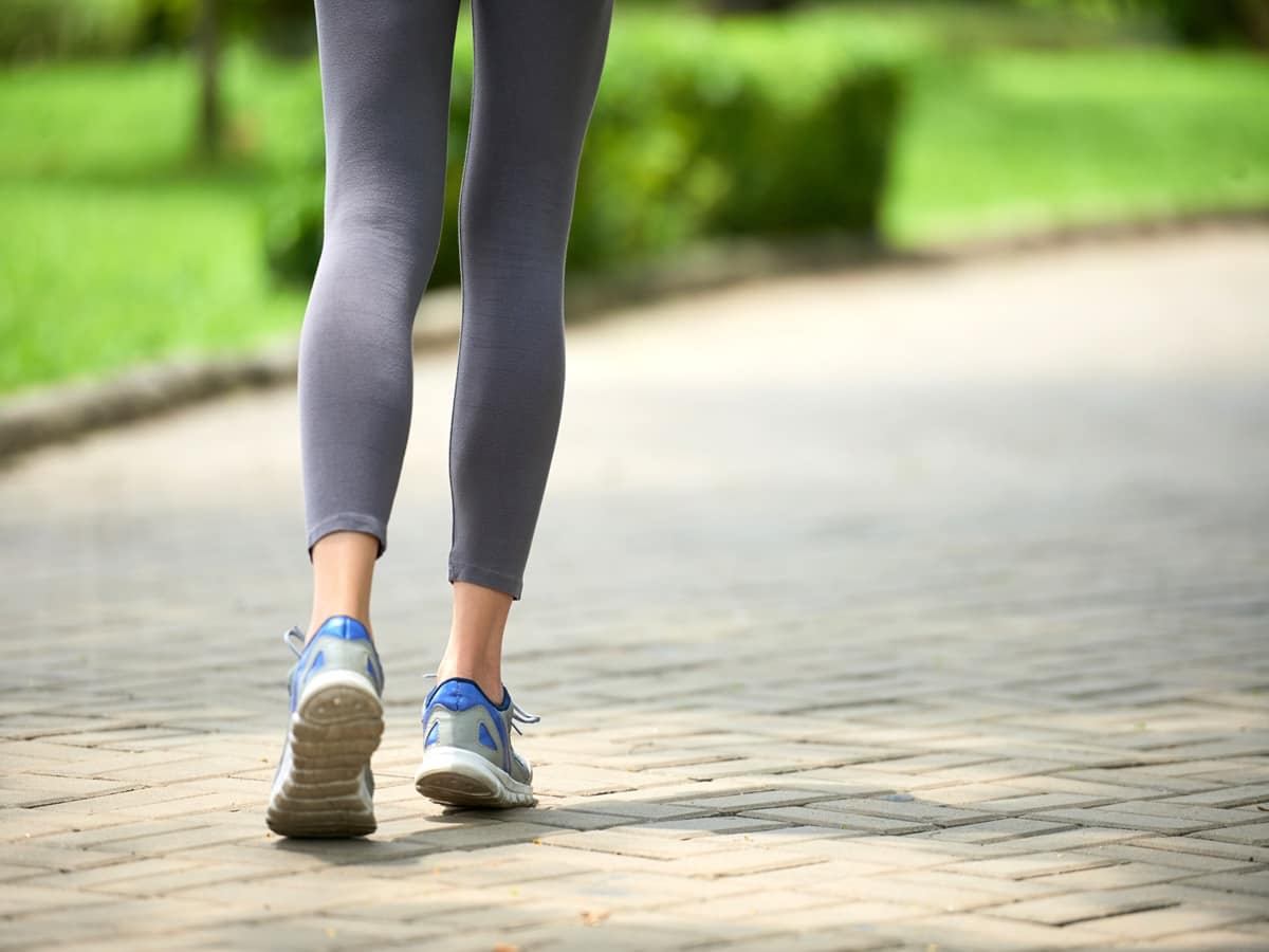 Is Post-Meal Walk Good For Heart Health? Here Are Some Pros And Cons ...