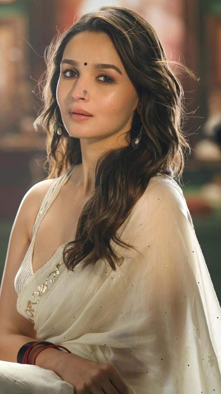 10 Gorgeous Baby Girl Names Inspired by the Timeless Beauty of Alia Bhatt