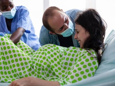 5 Birthing Positions for a More Comfortable and Efficient Labor ...