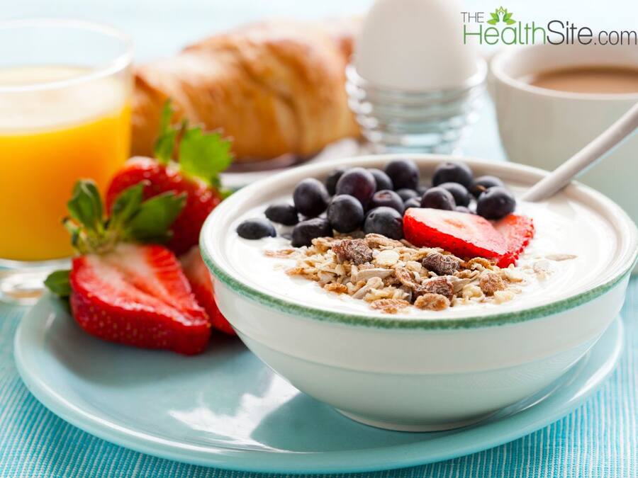 5 High-Protein Breakfast Ideas to Kickstart Your Muscle-Building ...