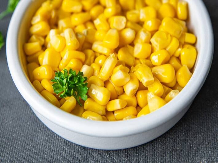 7 Benefits Of Eating Boiled Corn Every Day | TheHealthSite.com