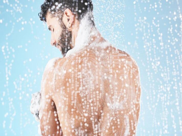 7 Lesser-Known Benefits Of Cold Showers | TheHealthSite.com