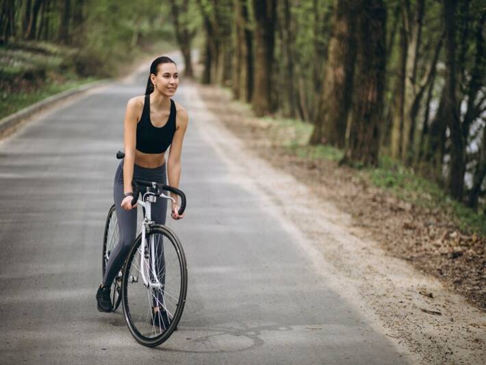7 Reasons To Cycle Every Day, And Who Should Avoid It? | TheHealthSite.com