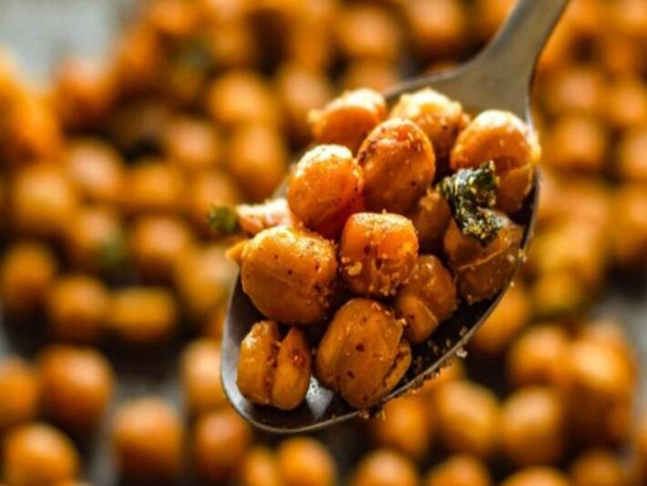 7 Ways In Which Chickpeas Are Super Beneficial For The Skin ...