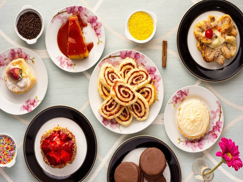 What Happens To Your Body When You Overconsume Sugary Foods ...