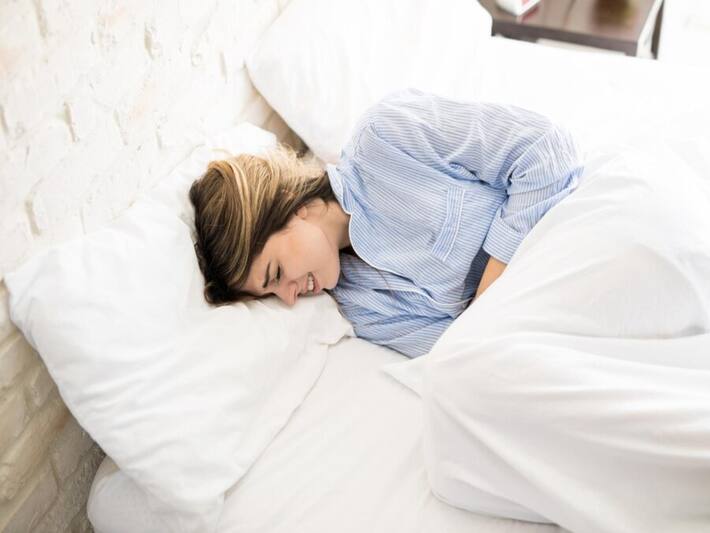 Bleeding After Giving Birth: What Is Safe And What Isn't ...