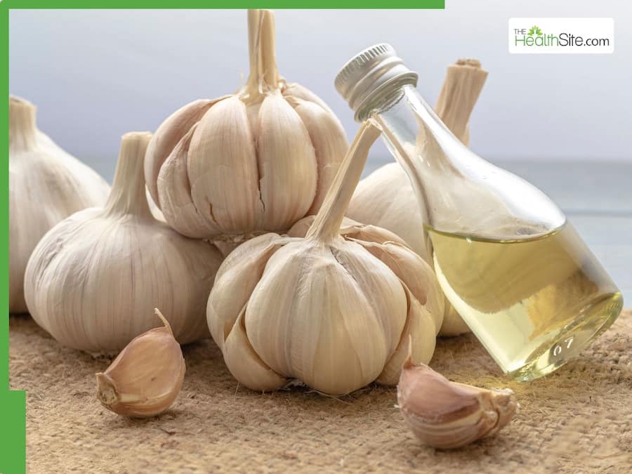 Garlic Medicinal Benefits: 5 Health Advantages of Eating 1 Garlic Clove ...