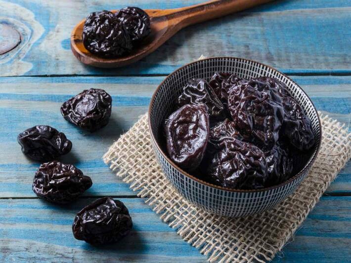 Unlocking The Health Benefits Of Prunes: A Nutritional Powerhouse ...
